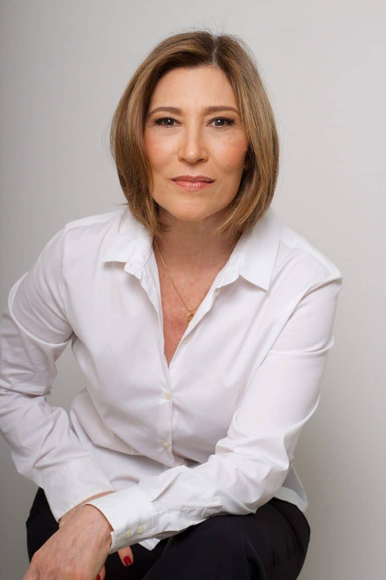 Hora de Clarice, um leitura teatral inédita e gratuita com Beth Goulart ...