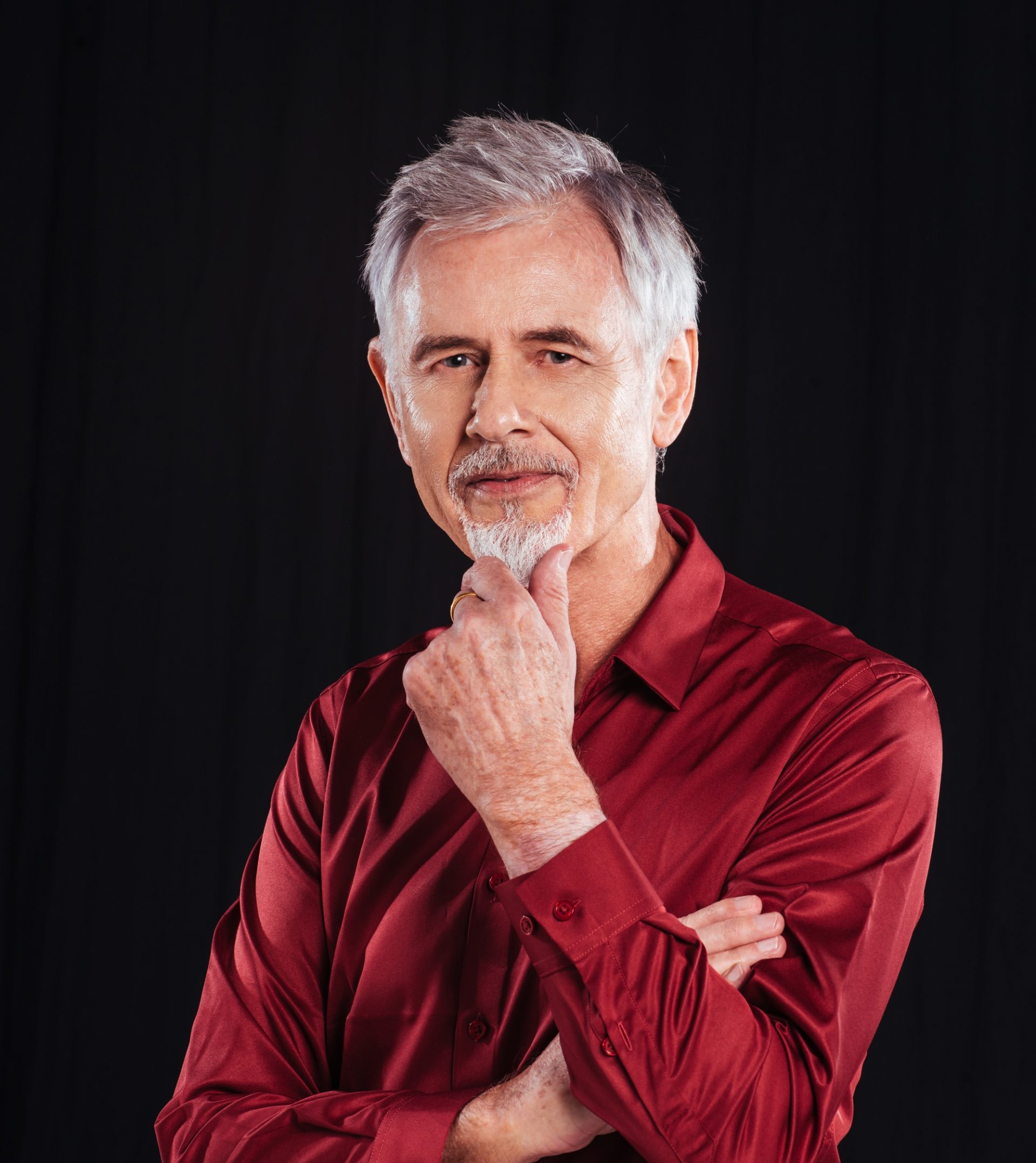 Ritchie lança nova versão para 'Transas' - Revista Prosa Verso e Arte