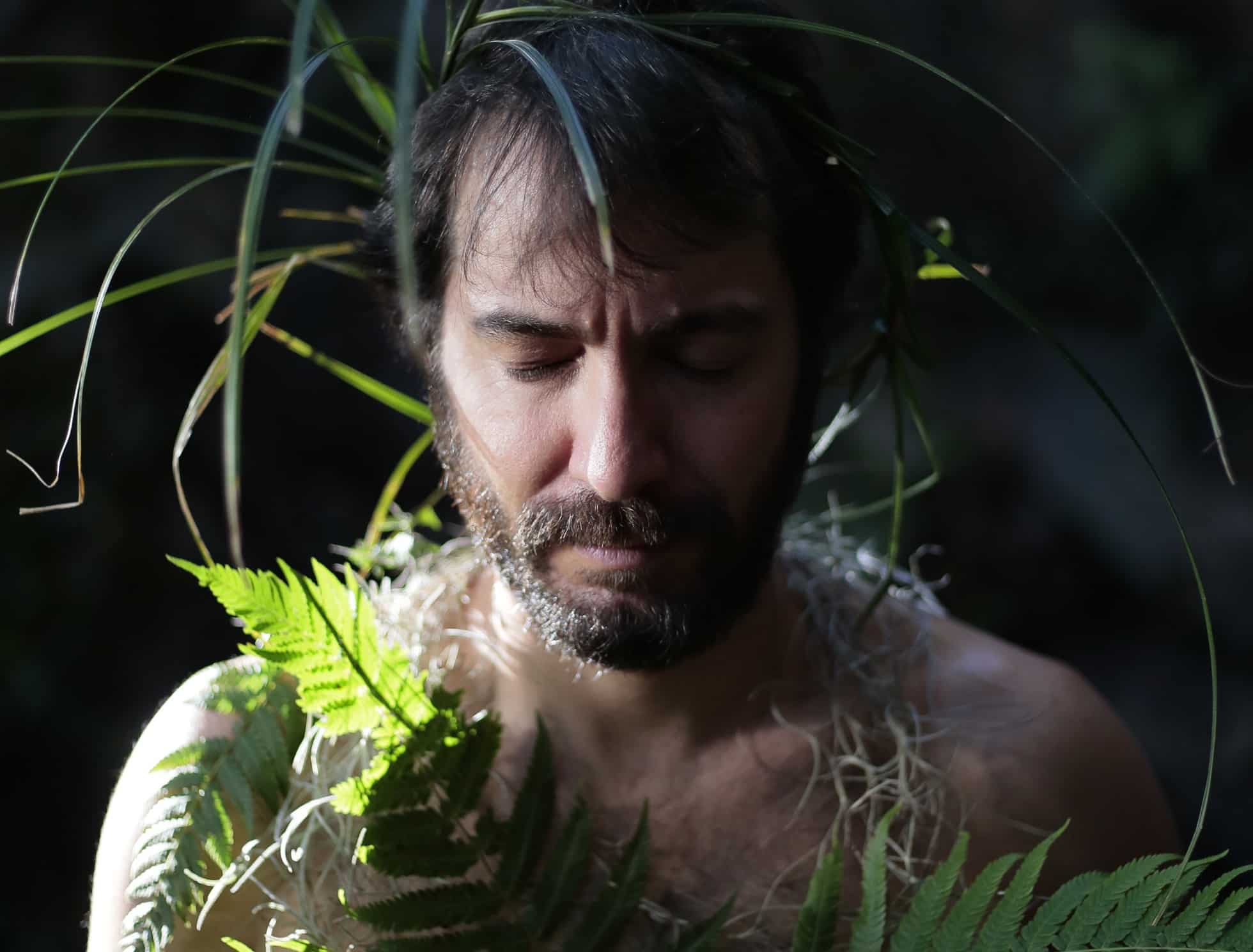 Leandro César lança álbum 'Sentido' - Revista Prosa Verso e Arte