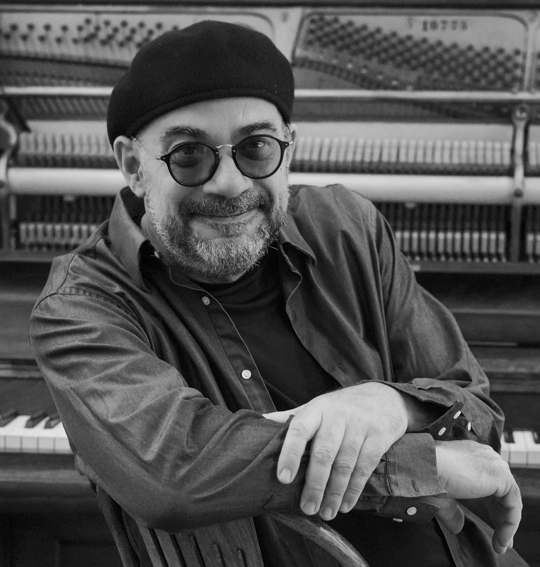 Paulo Braga lança álbum 'Chiaroscuro – Waltzes by Arrigo Barnabé'