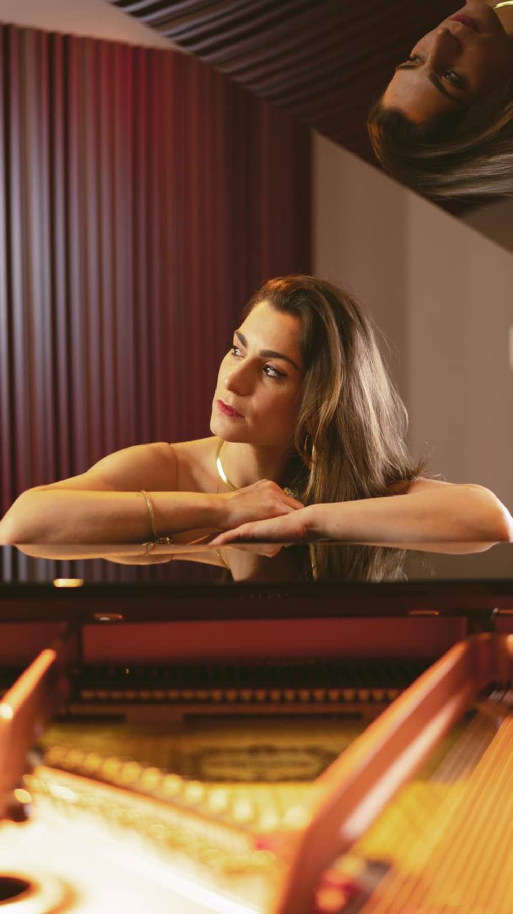 Sofia Barion lança álbum 'Ilusões Fugitivas' - Revista Prosa Verso e Arte